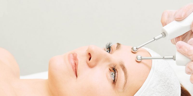 Best Professional Grade Microcurrent Devices for at Home Use ...